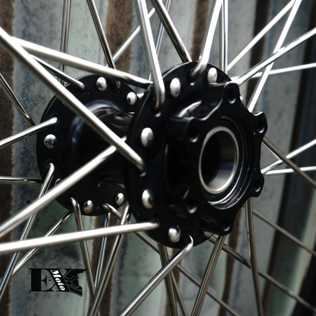 ORIGINAL Vorderrad-Nabe SUR-RON LIGHT BEE - E-MOTO-X