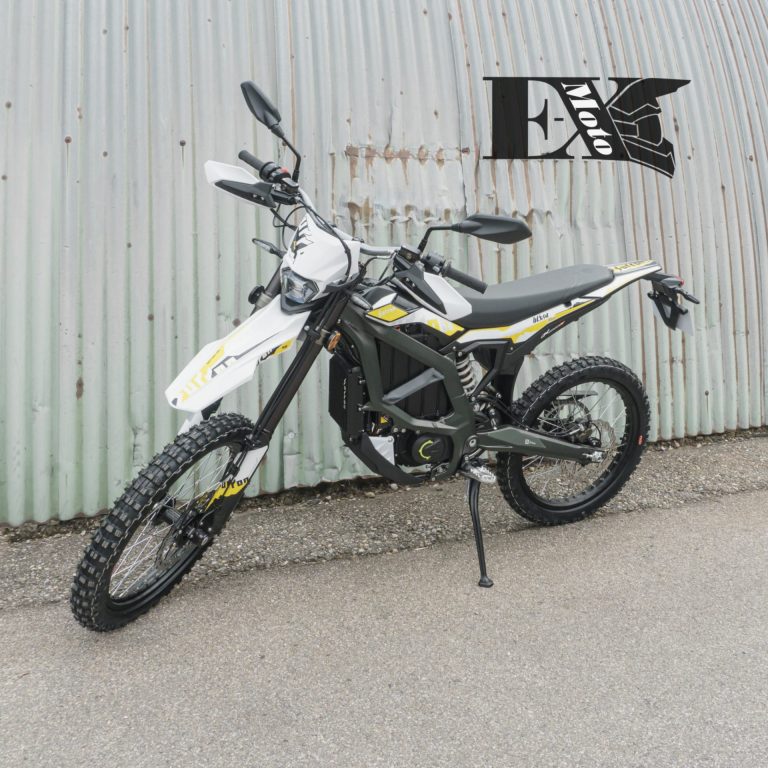 SUR-RON ULTRA BEE 74V 55Ah E-Enduro L3e/ Streetlegal - E-MOTO-X